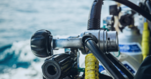 DIN vs Yoke Valves for Scuba Tanks: What's the difference?
